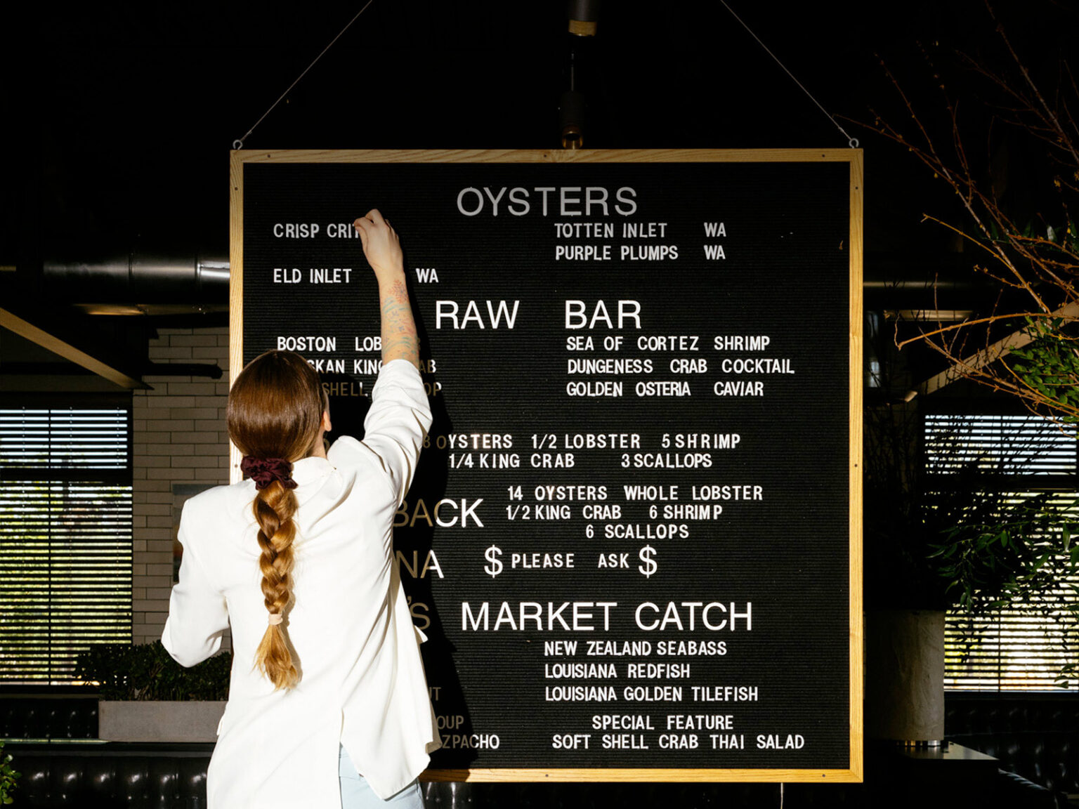 Buck & Rider - Seafood Restaurant Arizona - Dinner, Lunch, Brunch